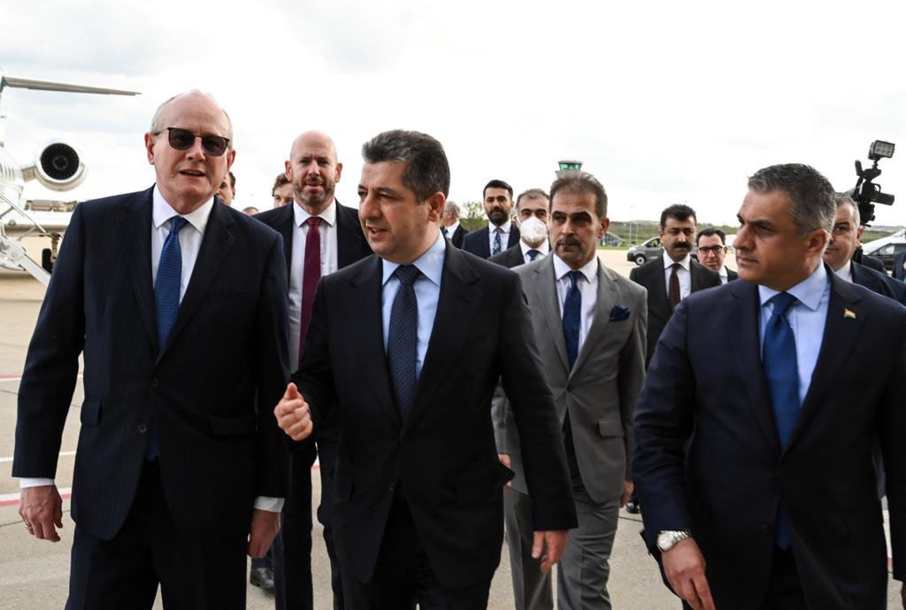 PM Barzani arrives in the UK on official visit