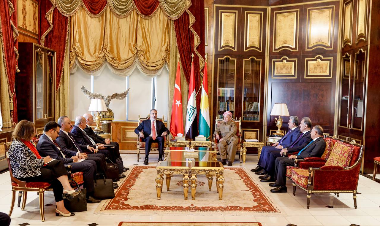 KDP President Barzani, Turkish foreign minister discuss Erbil-Ankara ties