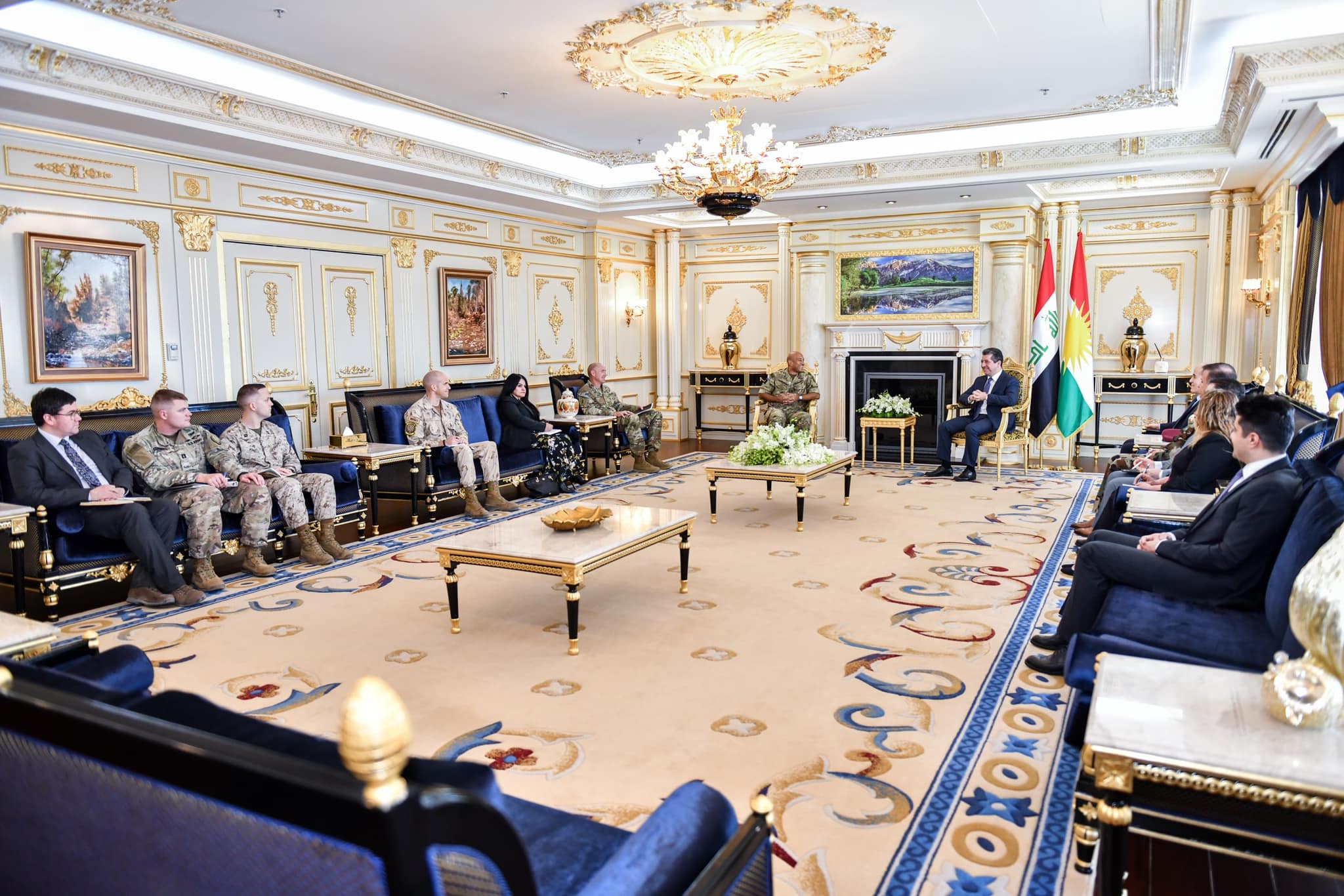 PM Barzani, anti-ISIS coalition discuss Peshmerga reform