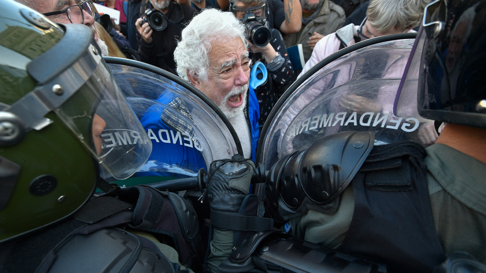 Around the World in Moments: Striking Scenes from September 2024