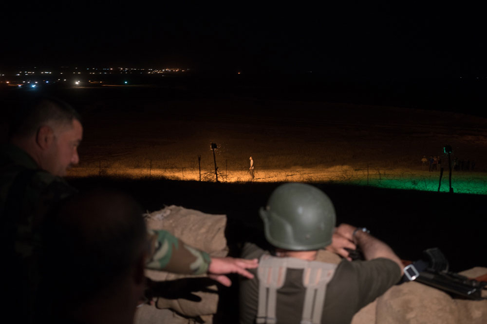 PHOTOS: 21 people flee IS, arrive in Gwer frontline