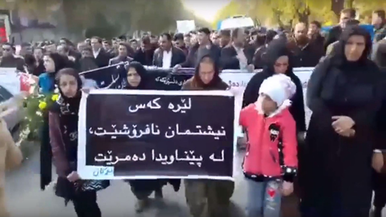 “Li vir ti kes welat nafiroşe, ji bo wê dimire!”