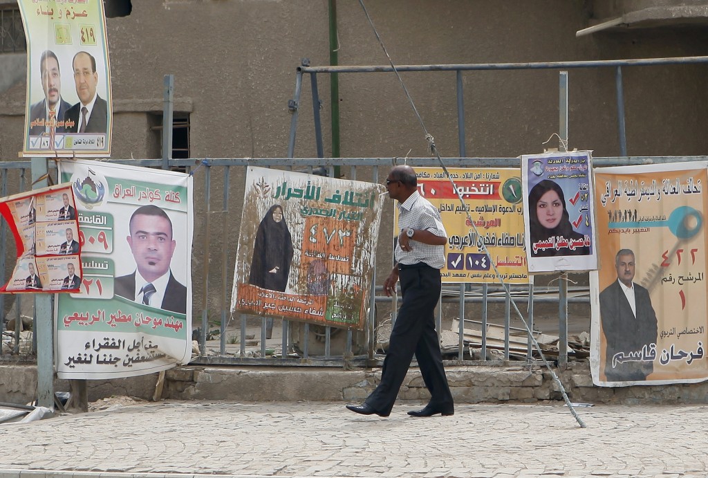 People sell electoral voter cards despite Iraqi government warnings