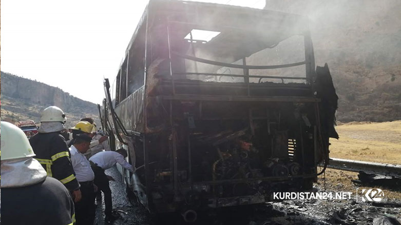 PHOTOS: Iranian bus carrying 30 passengers burns in Erbil, no casualties