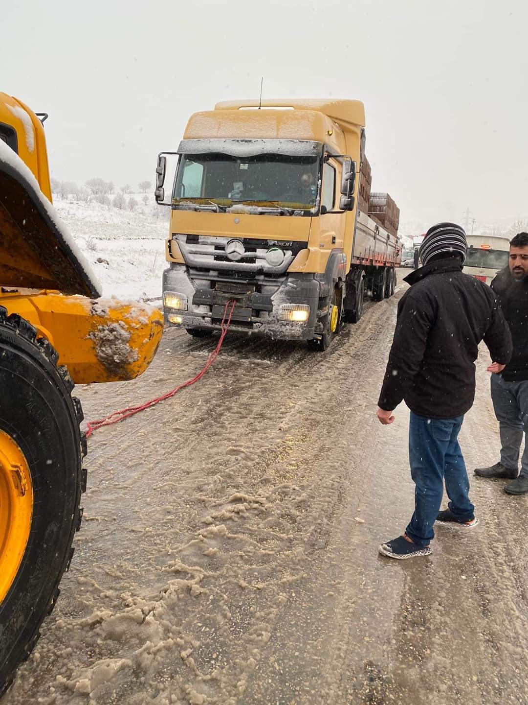 PHOTOS: Heavy snowfall in Kurdistan Region causes roadblocks in Erbil ...